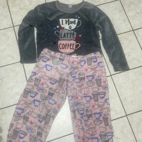 Secret Treasures | Intimates & Sleepwear | Secret Treasure Pajamas Xl ...